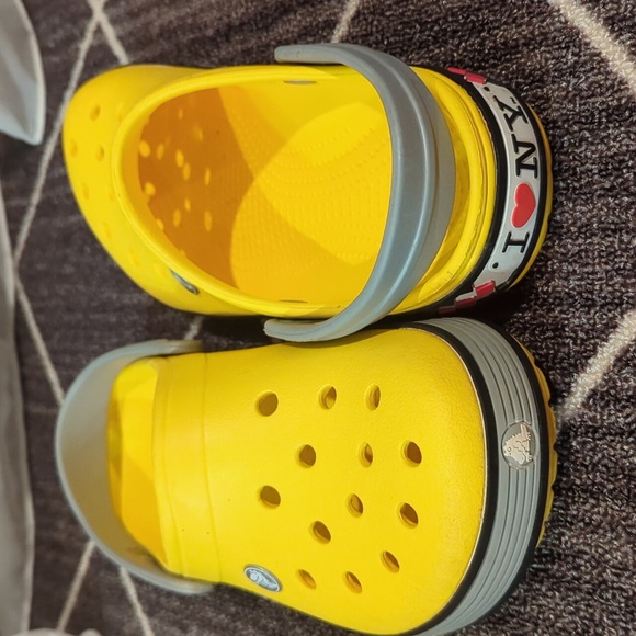 CROCS | Shoes | Crocs Limited Version I Love Ny Womens 9 Mens 7 | Poshmark